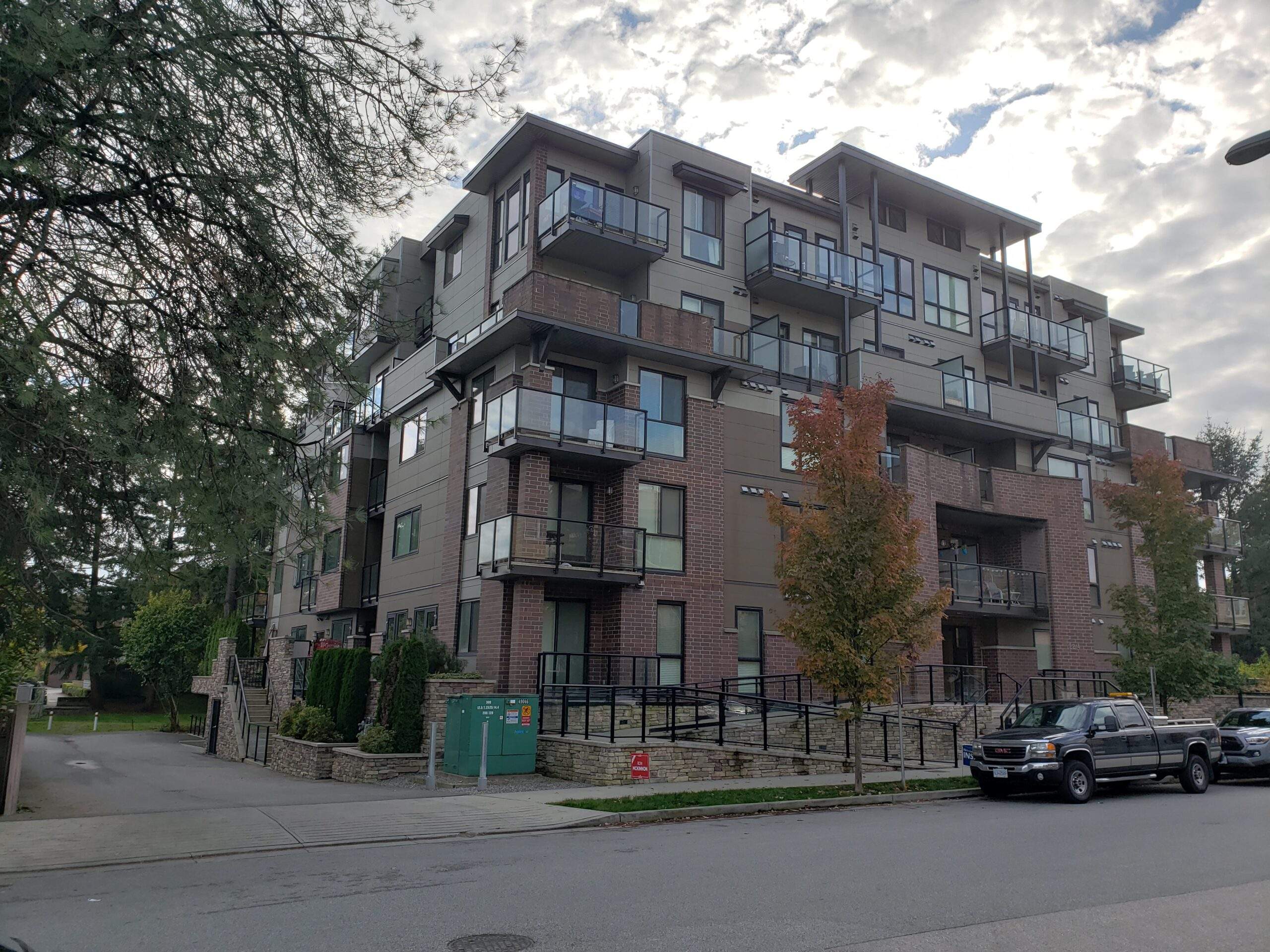 Residential Multifamily Projects - Gregg Electric, BC